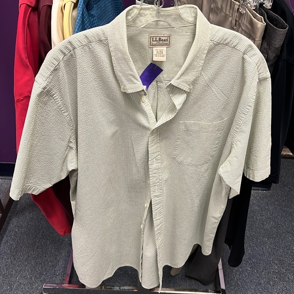 L.L. Bean | Shirts | Mens Ll Bean Button Down Short Sleeve Xl | Poshmark